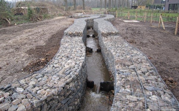 Waterbouwwerken - Grondwerken - waterwerken - natuurwerken